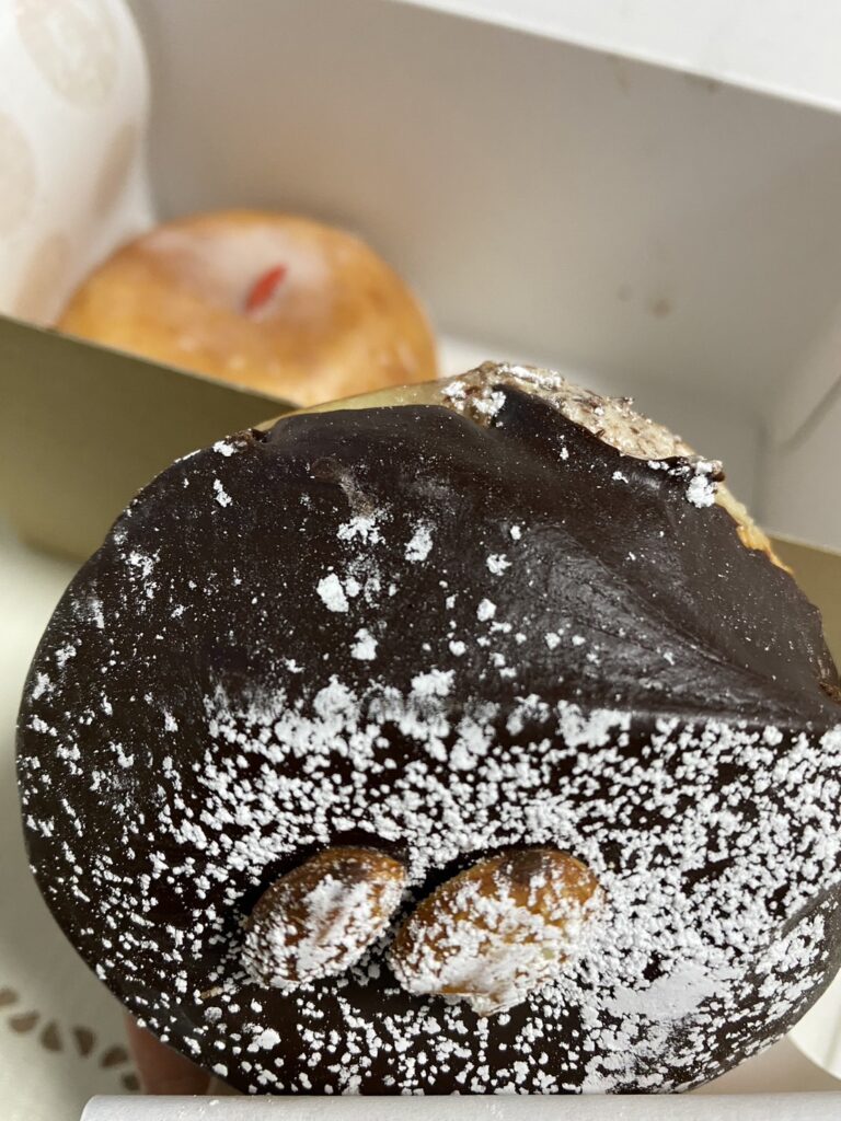 MILK DO dore iku?(ミルクドドレイク)牧場直営の生仕立てドーナッツ専門店 | おにやんグルメ